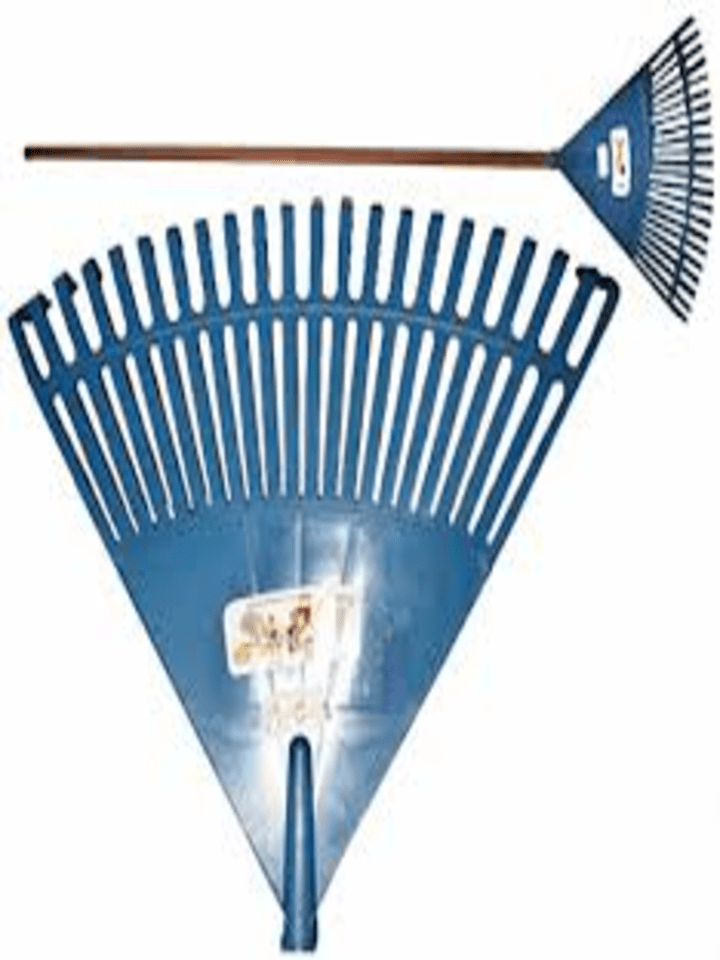 Rastrillo Plástico Para Jardín 22 Dientes Curva Con Palo Eterna ...